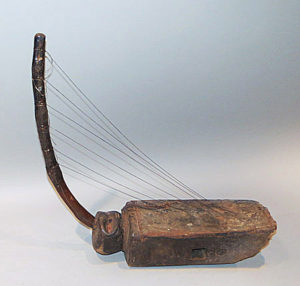 Mitsogo 'ngombi' Harp - Hartenberger World Musical Instrument Collection