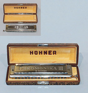 Free Reed: ‘Chromonika III’- M. Hohner - Hartenberger World Musical ...
