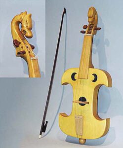 Viola: 'Viol da braccio' - Hartenberger World Musical Instrument Collection